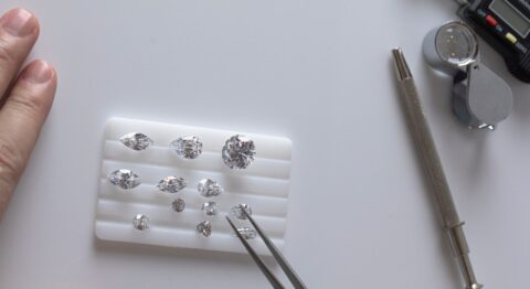How to Tell If a Diamond Is Real: Unveiling the Secrets of Authenticity ...